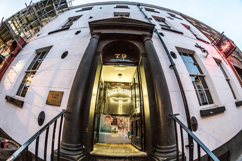 Salt Dog Slim’s - Liverpool Bars